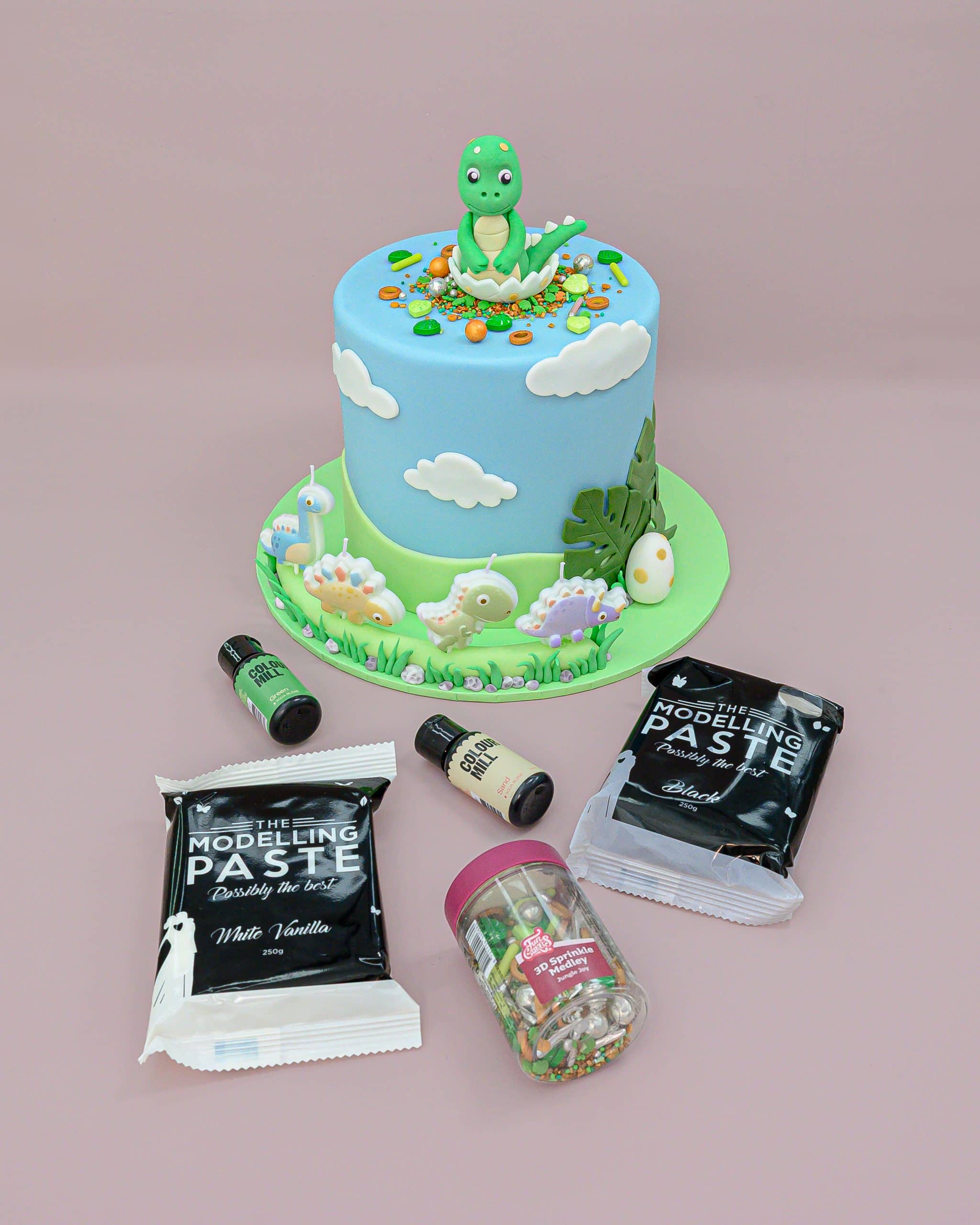 How to Make an Adorable Topper for a Dinosaur Cake!The Cake Decorating ...