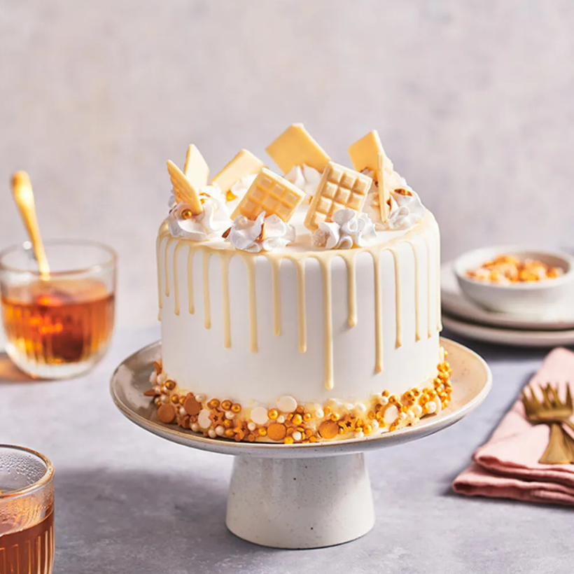 How to make a Drip Cake! Top Tips and ProductsThe Cake Decorating Co ...